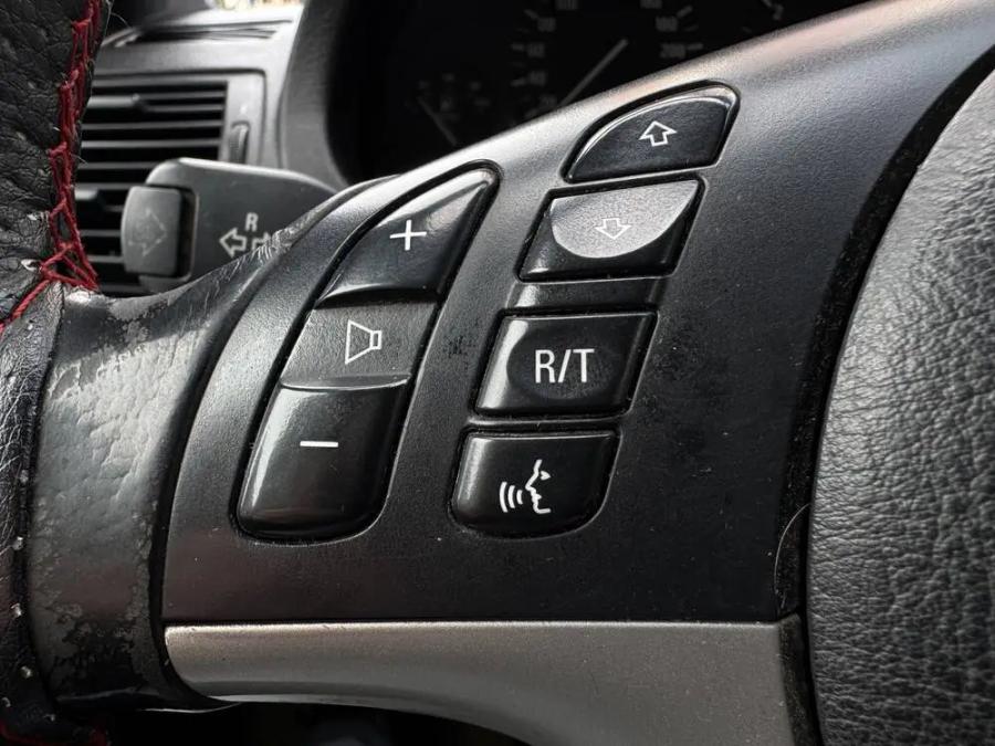 Melns BMW X5 2001 Rīga, ar dzinēja tilpumu 3.00 L un nobraukumu 337 tūkst. km par 2990 €, foto 18 vietnē AUTOMOTO.COM.LV