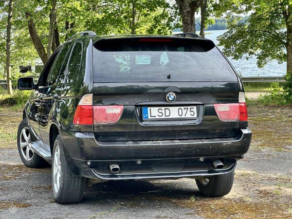 Черный БМВ Х5 2001 в Вильнюс, объемом двигателя 3.00 л и пробегом 400 тыс. км за 1900 €, фото 6 на AUTOMOTO.COM.LV