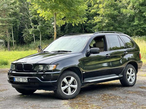 Черный БМВ Х5 2001 в Вильнюс, объемом двигателя 3.00 л и пробегом 400 тыс. км за 1900 €, фото 9 на AUTOMOTO.COM.LV