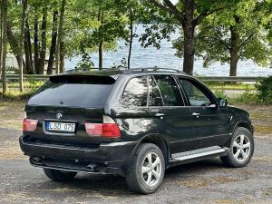 Black BMW X5 2001 in Vilnius, with an engine capacity of 3.00 L and mileage of 400 thousand km for 1799 €, photo 11 on AUTOMOTO.COM.LV