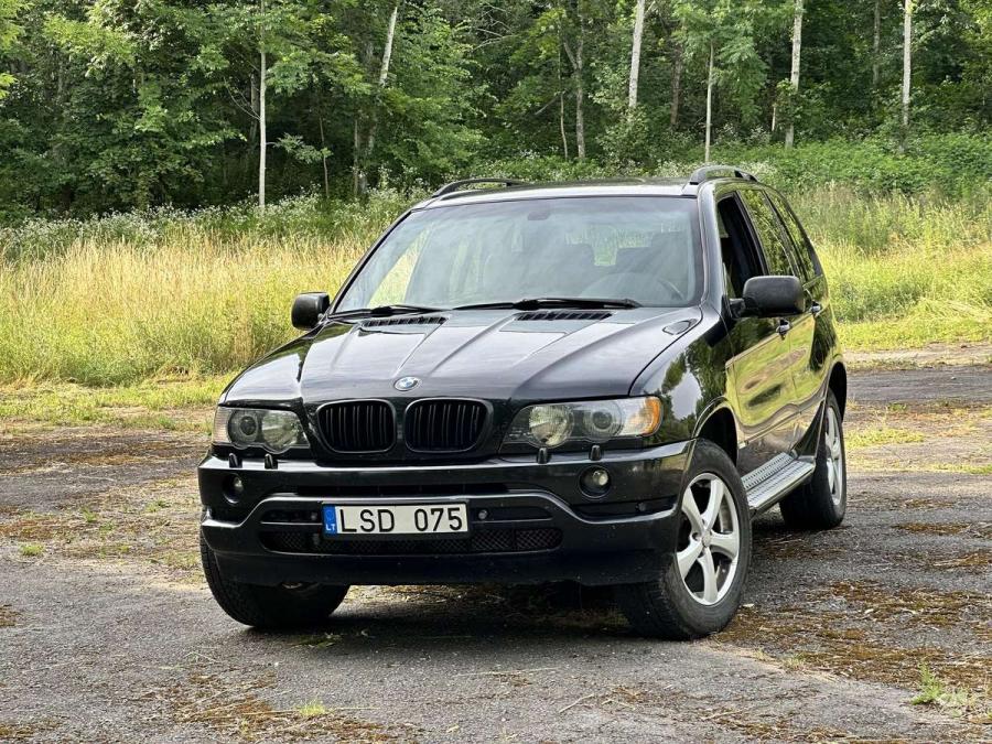 Melns BMW X5 2001 Viļņa, ar dzinēja tilpumu 3.00 L un nobraukumu 400 tūkst. km par 2200 €, foto 3 vietnē AUTOMOTO.COM.LV