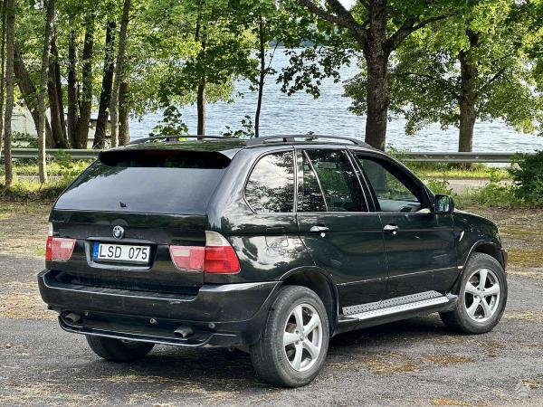 Melns BMW X5 2001 Viļņa, ar dzinēja tilpumu 3.00 L un nobraukumu 400 tūkst. km par 2200 €, foto 6 vietnē AUTOMOTO.COM.LV
