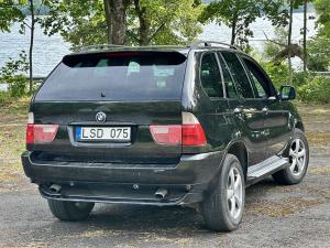 Melns BMW X5 2001 Viļņa, ar dzinēja tilpumu 3.00 L un nobraukumu 400 tūkst. km par 2200 €, foto 8 vietnē AUTOMOTO.COM.LV