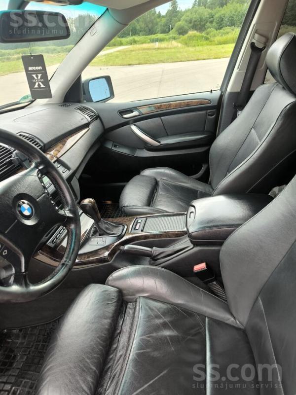 Black BMW X5 2001 in Preili, with an engine capacity of 3.00 L and mileage of 600 thousand km for 3350 €, photo 7 on AUTOMOTO.COM.LV