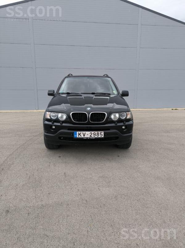 Melns BMW X5 2001 Preiļi, ar dzinēja tilpumu 3.00 L un nobraukumu 600 tūkst. km par 3350 €, foto 2 vietnē AUTOMOTO.COM.LV