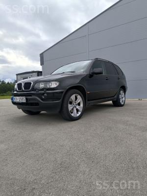 Black BMW X5 2001 in Preili, with an engine capacity of 3.00 L and mileage of 600 thousand km for 3350 €, photo 9 on AUTOMOTO.COM.LV