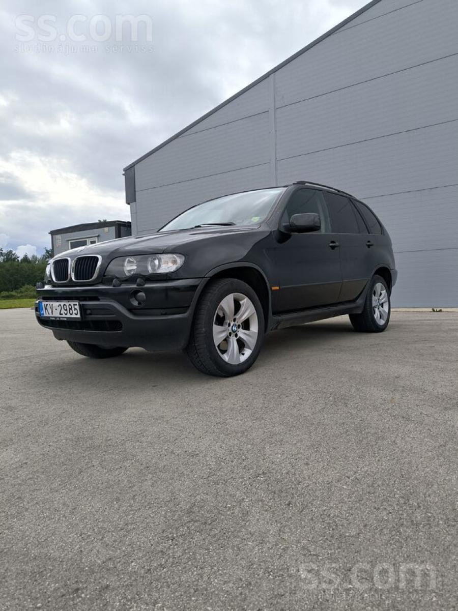 Black BMW X5 2001 in Preili, with an engine capacity of 3.00 L and mileage of 600 thousand km for 3350 €, photo 9 on AUTOMOTO.COM.LV