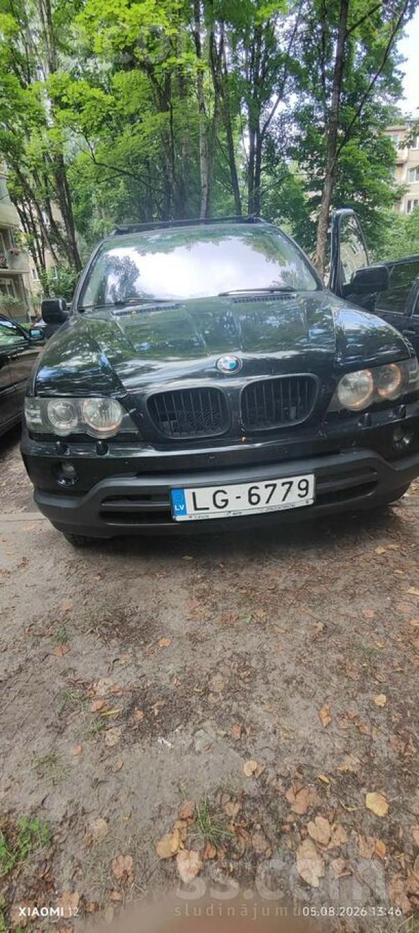 Black BMW X5 2001 in Riga, with an engine capacity of 3.00 L and mileage of 410 thousand km for 2500 €, photo 3 on AUTOMOTO.COM.LV