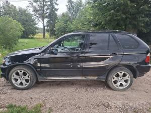 Черный БМВ Х5 2001 в Елгава, объемом двигателя 3.00 л и пробегом 423 тыс. км за 1500 €, фото 3 на AUTOMOTO.COM.LV