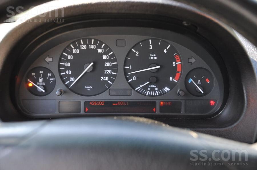 Melns BMW X5 2001 Rīga, ar dzinēja tilpumu 3.00 L un nobraukumu 426 tūkst. km par 1850 €, foto 8 vietnē AUTOMOTO.COM.LV