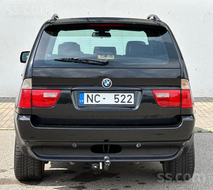 Black BMW X5 2002 in Riga, with an engine capacity of 3.00 L and mileage of 305 thousand km for 4690 €, photo 5 on AUTOMOTO.COM.LV