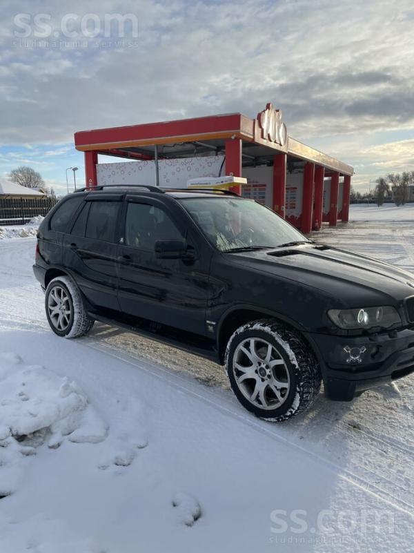 Melns BMW X5 2002 Ventspils, ar dzinēja tilpumu 3.00 L un nobraukumu 310 tūkst. km par 5000 €, foto 4 vietnē AUTOMOTO.COM.LV