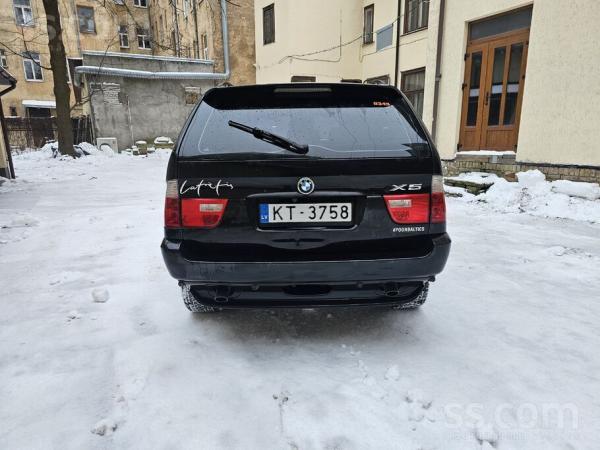 Black BMW X5 2002 in Riga, with an engine capacity of 3.00 L and mileage of 380 thousand km for 2600 €, photo 3 on AUTOMOTO.COM.LV