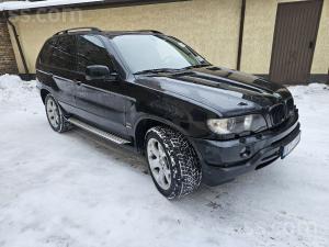 Black BMW X5 2002 in Riga, with an engine capacity of 3.00 L and mileage of 380 thousand km for 2600 €, photo 4 on AUTOMOTO.COM.LV