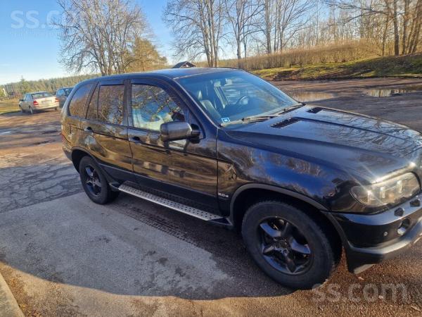 Melns BMW X5 2002 Krāslava, ar dzinēja tilpumu 3.00 L un nobraukumu 390 tūkst. km par 3250 €, foto 3 vietnē AUTOMOTO.COM.LV