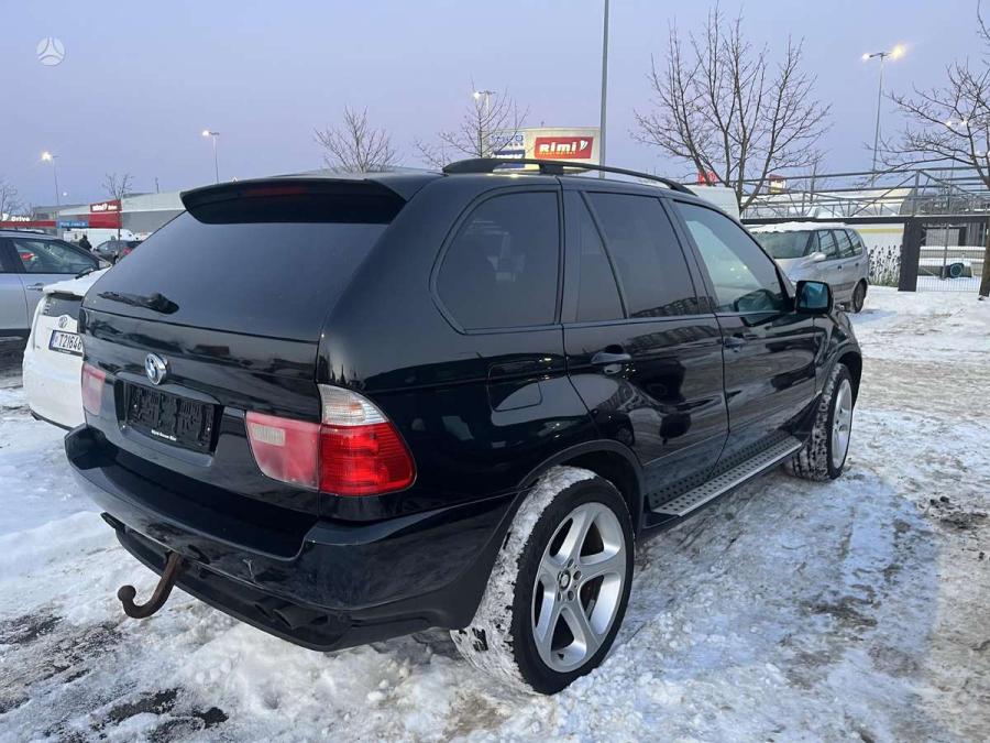 Melns BMW X5 2002 Viļņa, ar dzinēja tilpumu 4.40 L un nobraukumu 317 tūkst. km par 4999 €, foto 3 vietnē AUTOMOTO.COM.LV