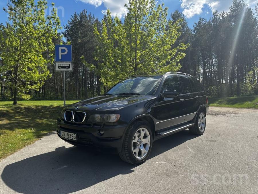 Black BMW X5 2002 in Riga, with an engine capacity of 3.00 L and mileage of 364 thousand km for 5000 €, photo 5 on AUTOMOTO.COM.LV