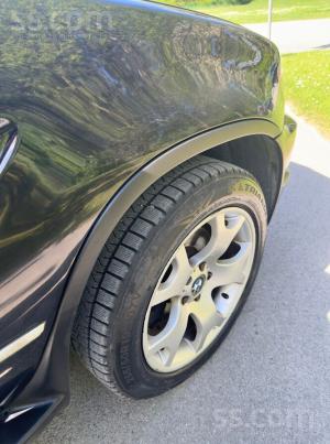 Black BMW X5 2002 in Riga, with an engine capacity of 3.00 L and mileage of 364 thousand km for 5000 €, photo 20 on AUTOMOTO.COM.LV