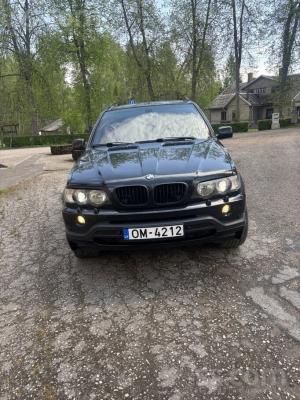 Melns BMW X5 2002 Cēsis, ar dzinēja tilpumu 4.60 L un nobraukumu 246 tūkst. km par 7400 €, foto 3 vietnē AUTOMOTO.COM.LV