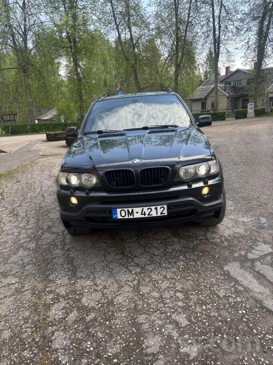 Melns BMW X5 2002 Cēsis, ar dzinēja tilpumu 4.60 L un nobraukumu 246 tūkst. km par 7400 €, foto 3 vietnē AUTOMOTO.COM.LV