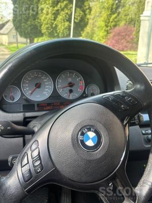 Melns BMW X5 2002 Cēsis, ar dzinēja tilpumu 4.60 L un nobraukumu 246 tūkst. km par 7400 €, foto 10 vietnē AUTOMOTO.COM.LV