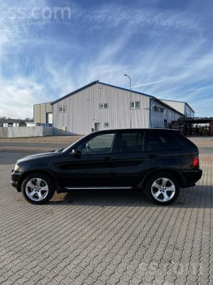 Melns BMW X5 2002 Saldus, ar dzinēja tilpumu 3.00 L un nobraukumu 390 tūkst. km par 3900 €, foto 5 vietnē AUTOMOTO.COM.LV