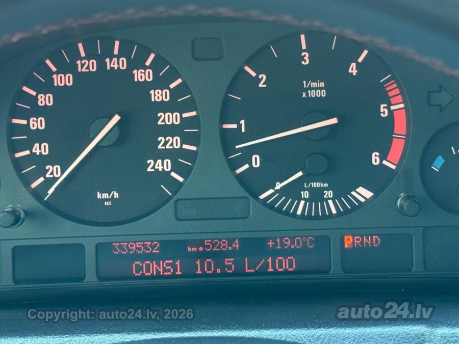 Черный БМВ Х5 2002 в Таллин, объемом двигателя 2.90 л и пробегом 340 тыс. км за 6200 €, фото 13 на AUTOMOTO.COM.LV