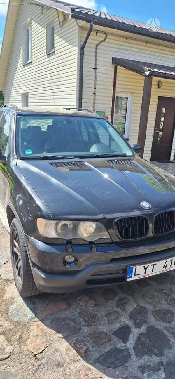 Черный БМВ Х5 2002 в Мажейкяй, объемом двигателя 3.00 л и пробегом 353 тыс. км за 3000 €, фото 3 на AUTOMOTO.COM.LV