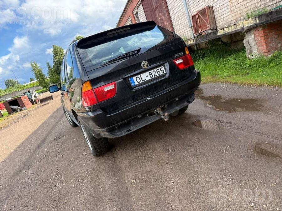 Melns BMW X5 2002 Rēzekne, ar dzinēja tilpumu 3.00 L un nobraukumu 371 tūkst. km par 7200 €, foto 7 vietnē AUTOMOTO.COM.LV