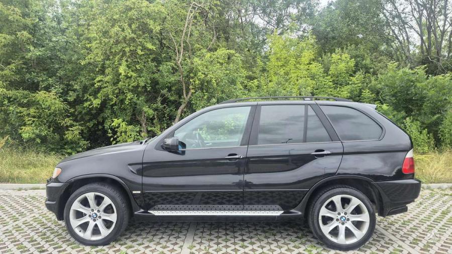 Black BMW X5 2002 in Klaipeda, with an engine capacity of 2.93 L and mileage of 380 thousand km for 2699 €, photo 6 on AUTOMOTO.COM.LV