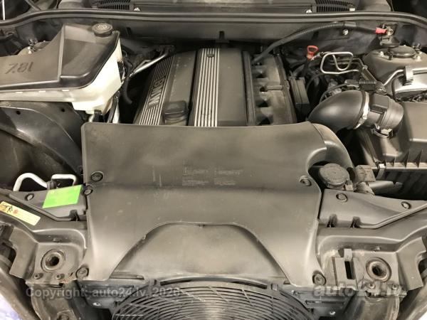 Melns BMW X5 2002 Tallina, ar dzinēja tilpumu 3.00 L un nobraukumu 283 tūkst. km par 3999 €, foto 8 vietnē AUTOMOTO.COM.LV