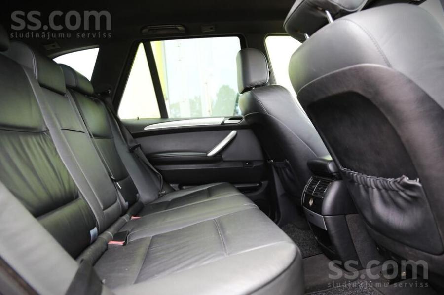 Melns BMW X5 2002 Rīga, ar dzinēja tilpumu 3.00 L un nobraukumu 385 tūkst. km par 3495 €, foto 16 vietnē AUTOMOTO.COM.LV