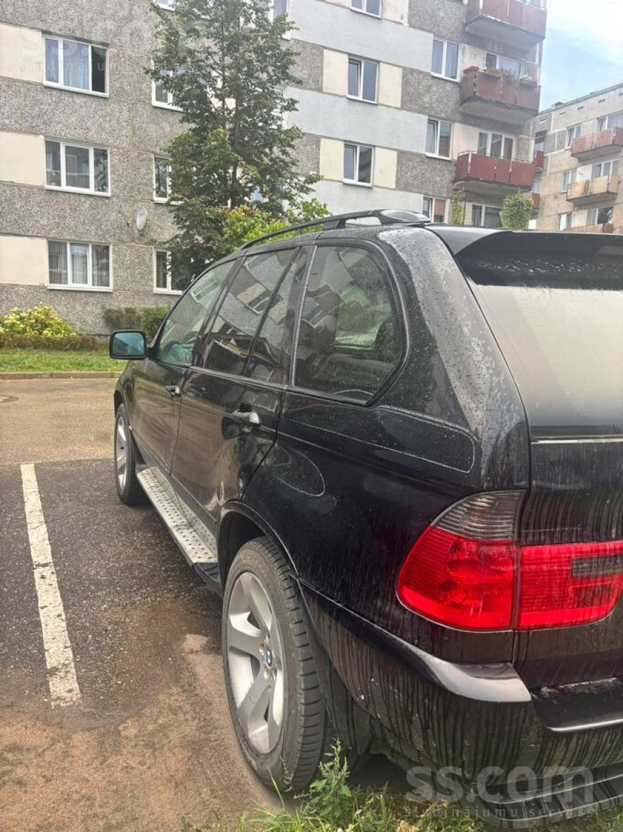 Melns BMW X5 2002 Daugavpils, ar dzinēja tilpumu 3.00 L un nobraukumu 400 tūkst. km par 4000 €, foto 9 vietnē AUTOMOTO.COM.LV