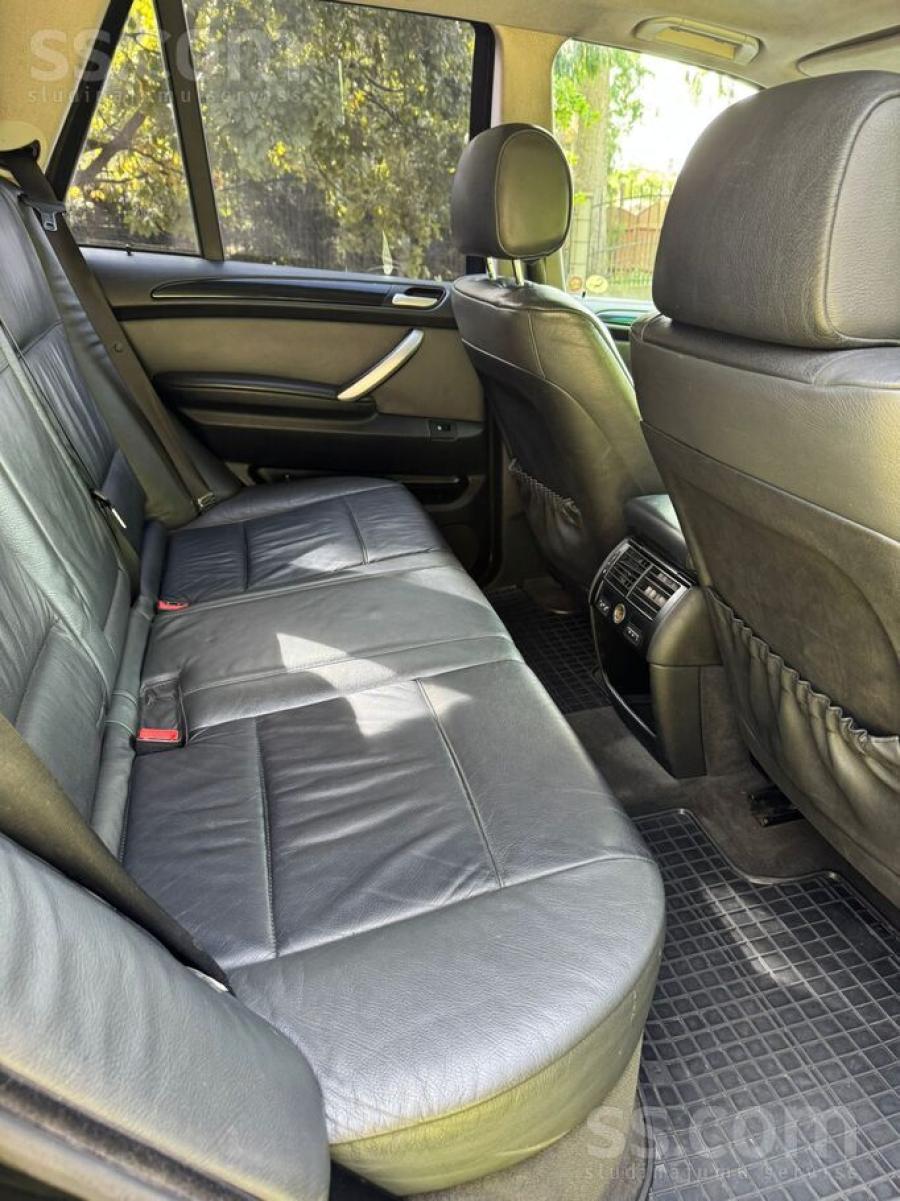 Melns BMW X5 2002 Rēzekne, ar dzinēja tilpumu 3.00 L un nobraukumu 370 tūkst. km par 3200 €, foto 14 vietnē AUTOMOTO.COM.LV