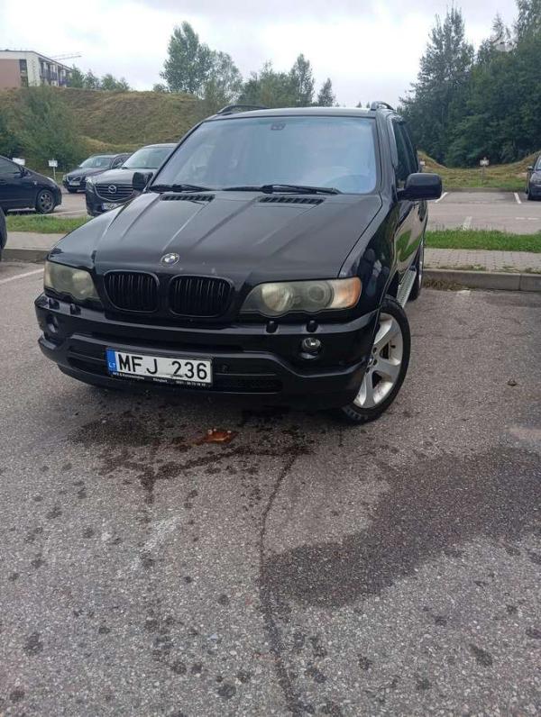 Melns BMW X5 2002 Viļņa, ar dzinēja tilpumu 2.93 L un nobraukumu 375 tūkst. km par 4450 €, foto 1 vietnē AUTOMOTO.COM.LV