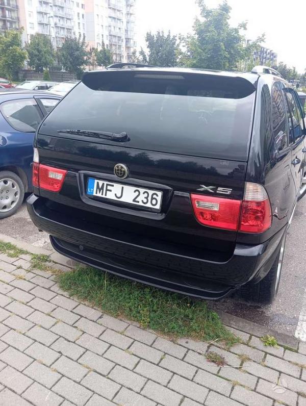 Melns BMW X5 2002 Viļņa, ar dzinēja tilpumu 2.93 L un nobraukumu 375 tūkst. km par 4450 €, foto 4 vietnē AUTOMOTO.COM.LV