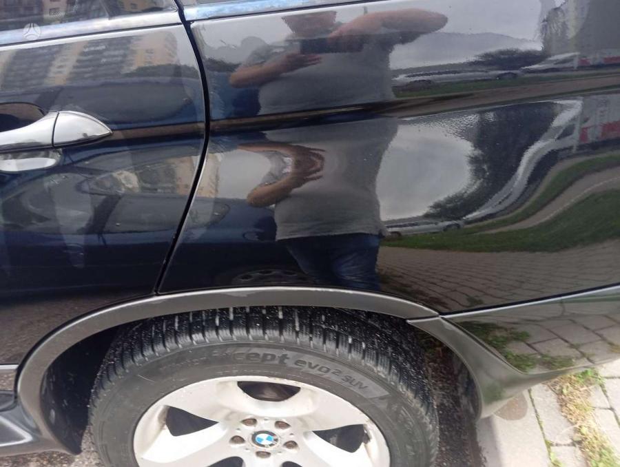 Melns BMW X5 2002 Viļņa, ar dzinēja tilpumu 2.93 L un nobraukumu 375 tūkst. km par 4450 €, foto 6 vietnē AUTOMOTO.COM.LV