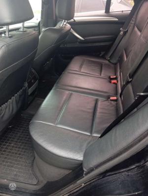 Melns BMW X5 2002 Viļņa, ar dzinēja tilpumu 2.93 L un nobraukumu 375 tūkst. km par 4450 €, foto 9 vietnē AUTOMOTO.COM.LV