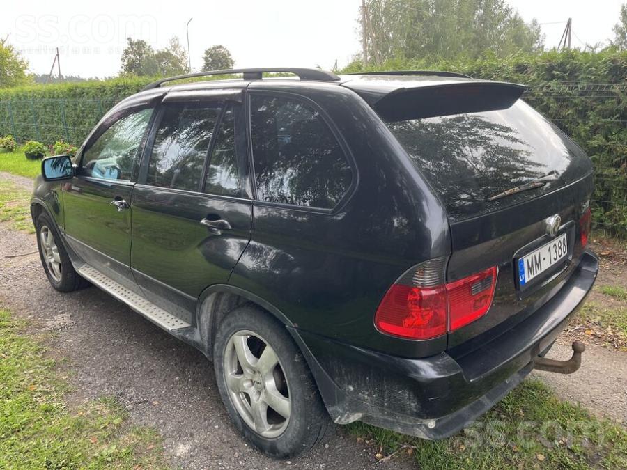 Melns BMW X5 2002 Jelgava, ar dzinēja tilpumu 3.00 L un nobraukumu 434 tūkst. km par 1300 €, foto 3 vietnē AUTOMOTO.COM.LV