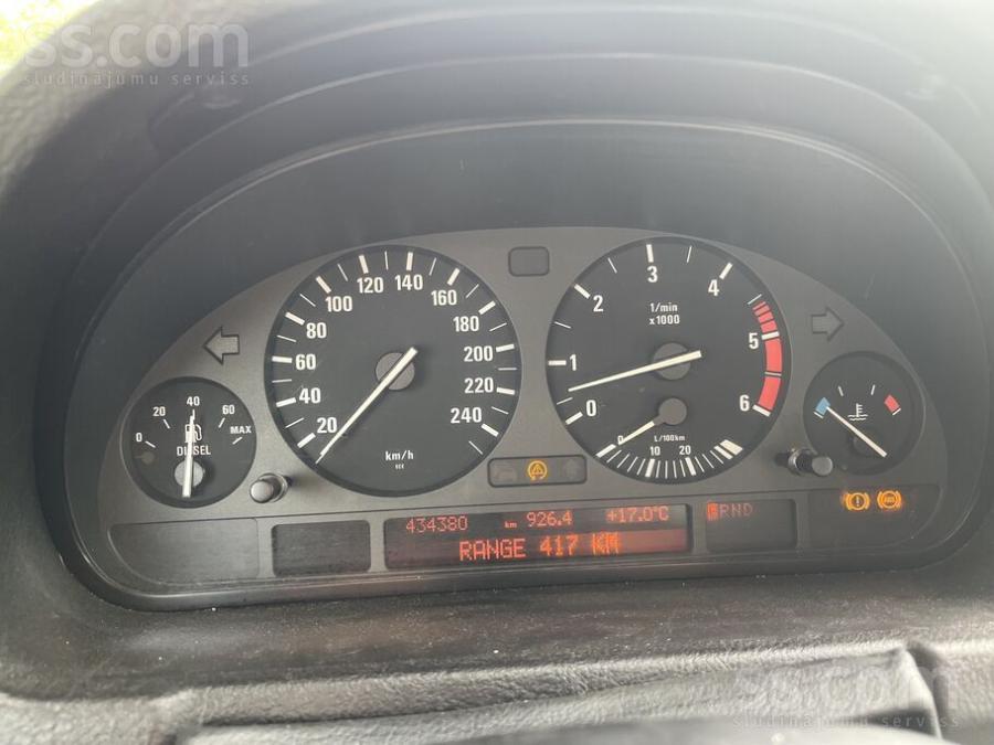 Melns BMW X5 2002 Jelgava, ar dzinēja tilpumu 3.00 L un nobraukumu 434 tūkst. km par 1300 €, foto 4 vietnē AUTOMOTO.COM.LV