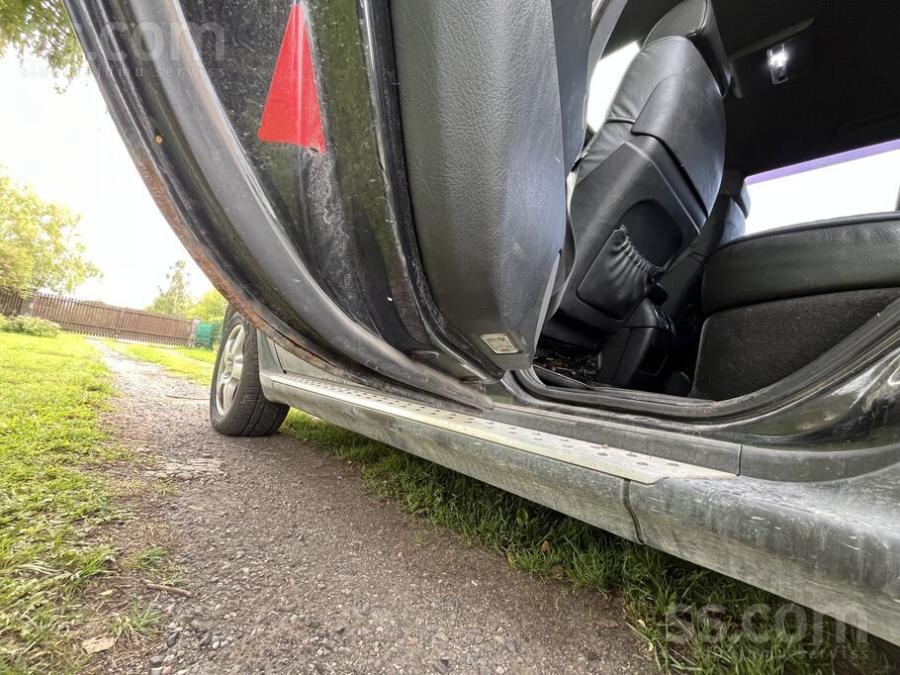 Melns BMW X5 2002 Jelgava, ar dzinēja tilpumu 3.00 L un nobraukumu 434 tūkst. km par 1300 €, foto 7 vietnē AUTOMOTO.COM.LV