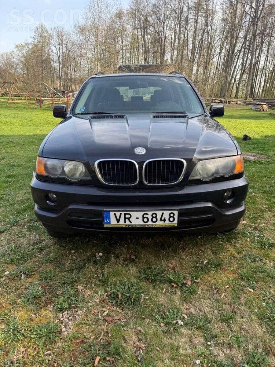 Melns BMW X5 2003 Daugavpils, ar dzinēja tilpumu 3.00 L un nobraukumu 252 tūkst. km par 4490 €, foto 1 vietnē AUTOMOTO.COM.LV