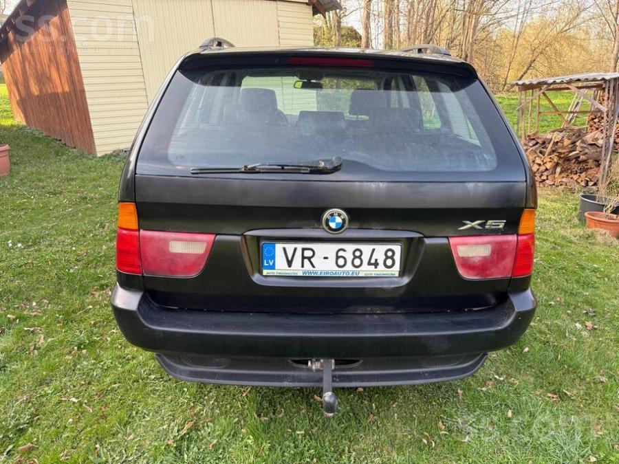 Melns BMW X5 2003 Daugavpils, ar dzinēja tilpumu 3.00 L un nobraukumu 252 tūkst. km par 4490 €, foto 2 vietnē AUTOMOTO.COM.LV