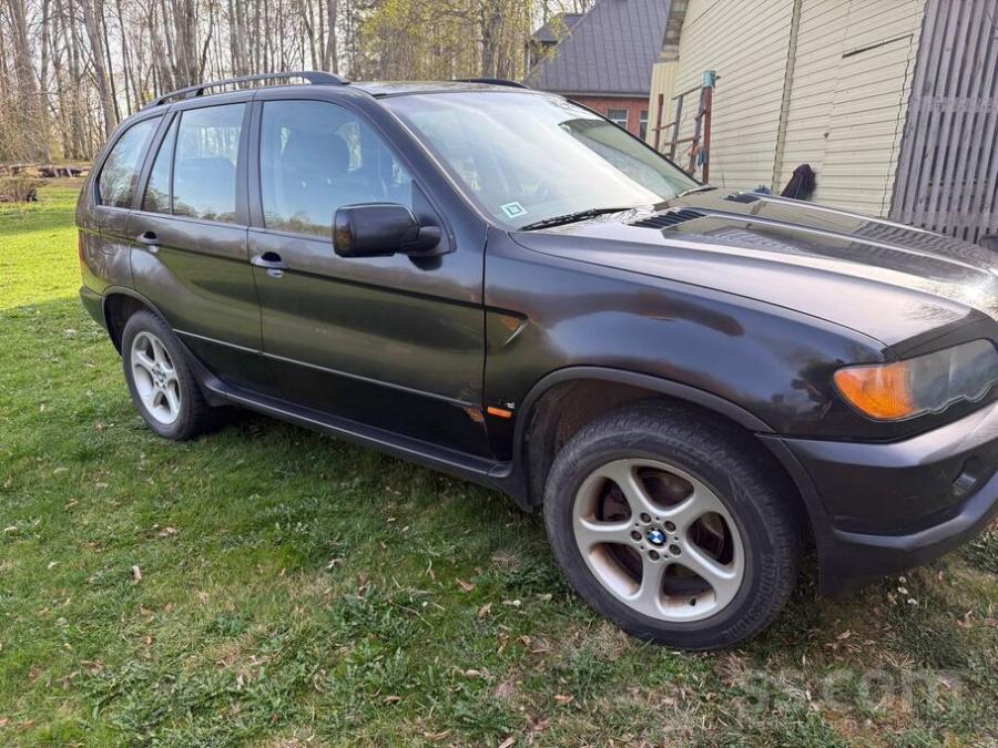 Melns BMW X5 2003 Daugavpils, ar dzinēja tilpumu 3.00 L un nobraukumu 252 tūkst. km par 4490 €, foto 4 vietnē AUTOMOTO.COM.LV