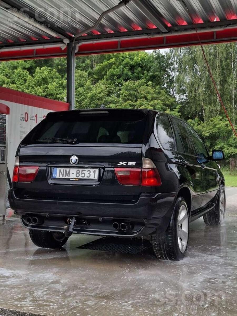 Melns BMW X5 2003 Bauska, ar dzinēja tilpumu 3.00 L un nobraukumu 0 tūkst. km par 4000 €, foto 1 vietnē AUTOMOTO.COM.LV