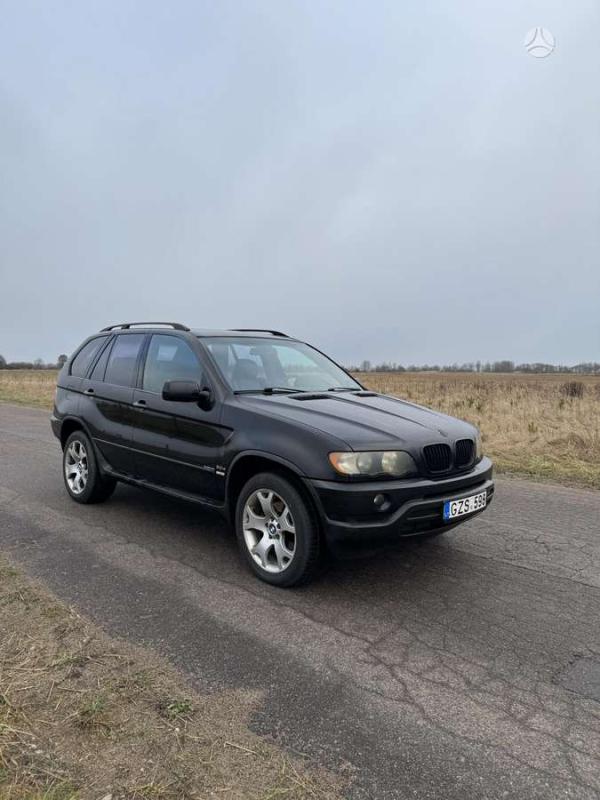 Black BMW X5 2003 in Vilnius, with an engine capacity of 2.93 L and mileage of 344 thousand km for 3500 €, photo 1 on AUTOMOTO.COM.LV