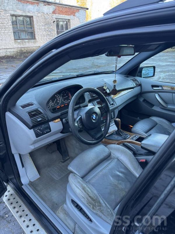Melns BMW X5 2003 Daugavpils, ar dzinēja tilpumu 3.00 L un nobraukumu 387 tūkst. km par 6000 €, foto 5 vietnē AUTOMOTO.COM.LV