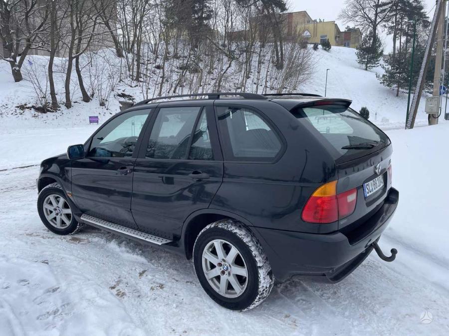 Melns BMW X5 2003 Alīta, ar dzinēja tilpumu 3.00 L un nobraukumu 304 tūkst. km par 2950 €, foto 8 vietnē AUTOMOTO.COM.LV