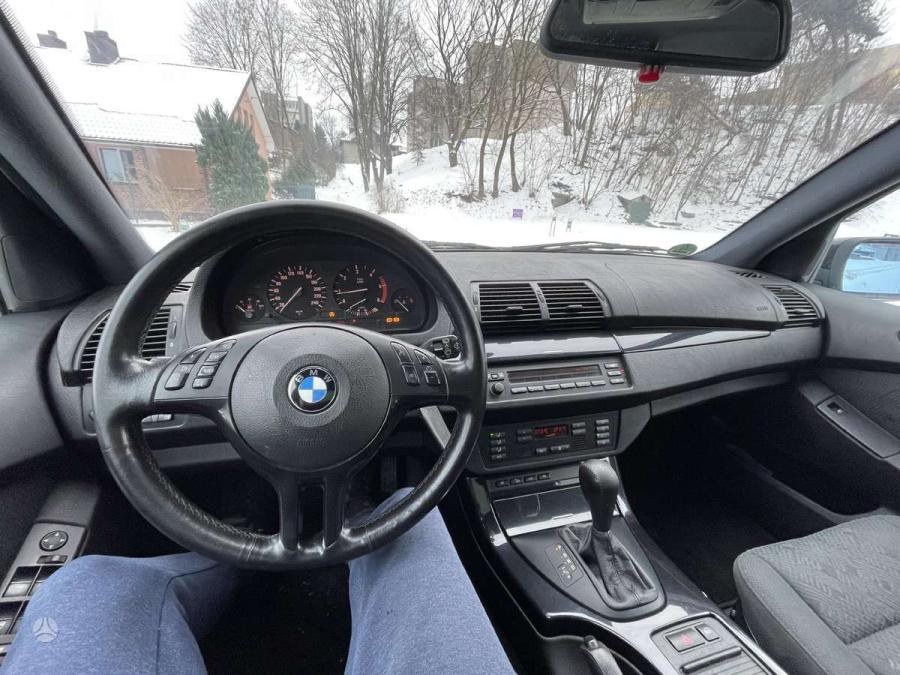 Melns BMW X5 2003 Alīta, ar dzinēja tilpumu 3.00 L un nobraukumu 304 tūkst. km par 2950 €, foto 14 vietnē AUTOMOTO.COM.LV