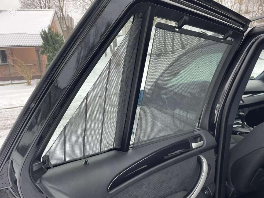 Melns BMW X5 2003 Alīta, ar dzinēja tilpumu 3.00 L un nobraukumu 304 tūkst. km par 2950 €, foto 19 vietnē AUTOMOTO.COM.LV